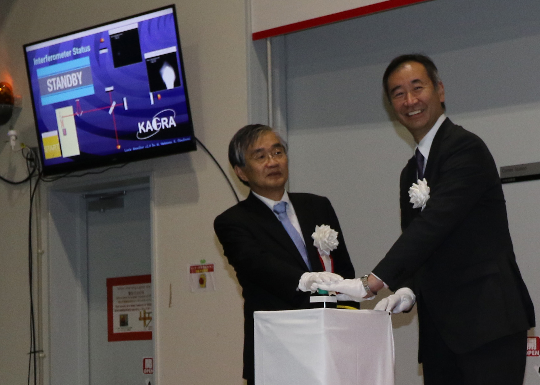 【Topics】KAGRA gravitational-wave observatory completes construction ...