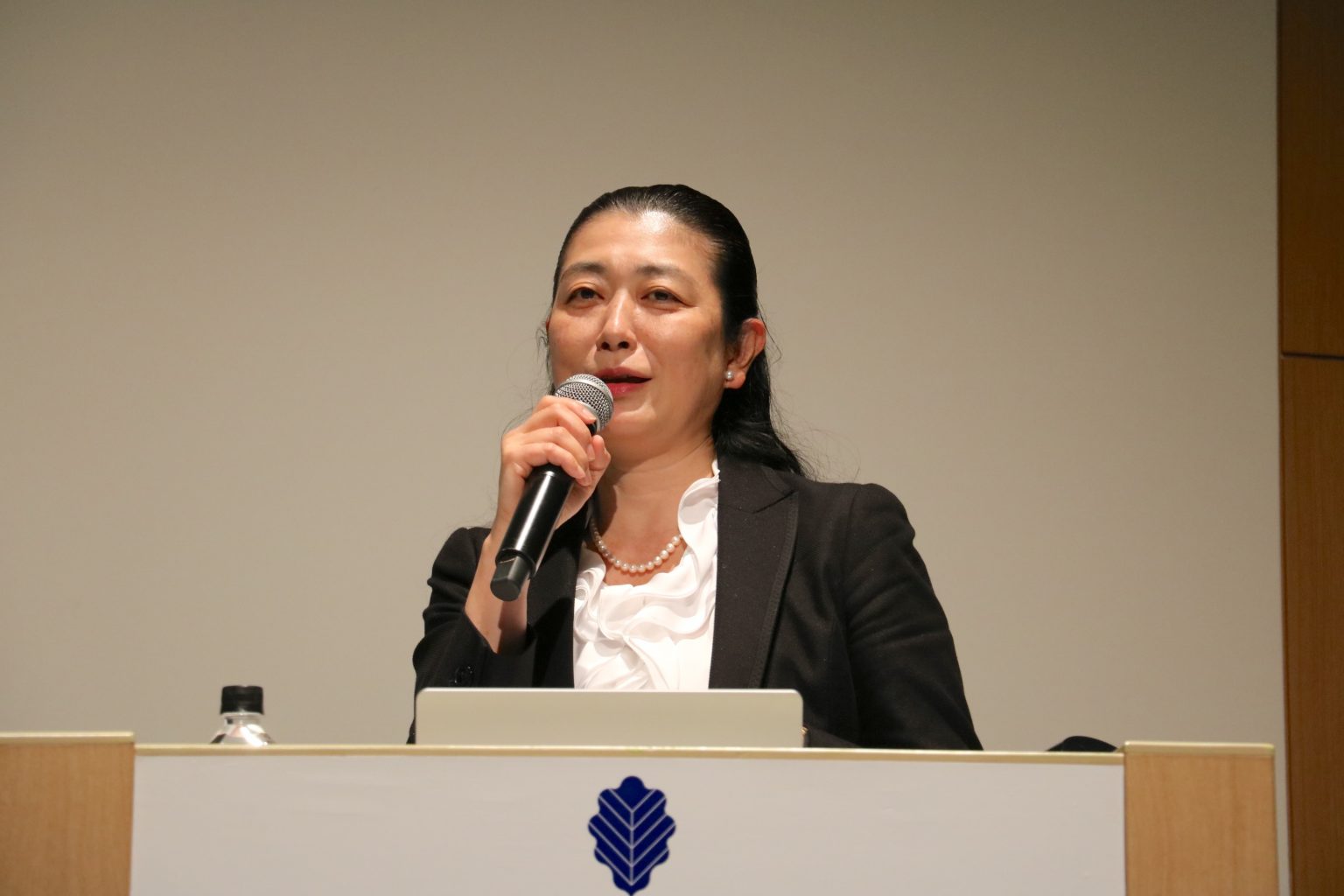 【実施レポート】春の合同一般講演会にICRRの竹田敦准教授、Kavli IPMUの伊藤由佳理教授が登壇 約950人が視聴 | ICRR ...